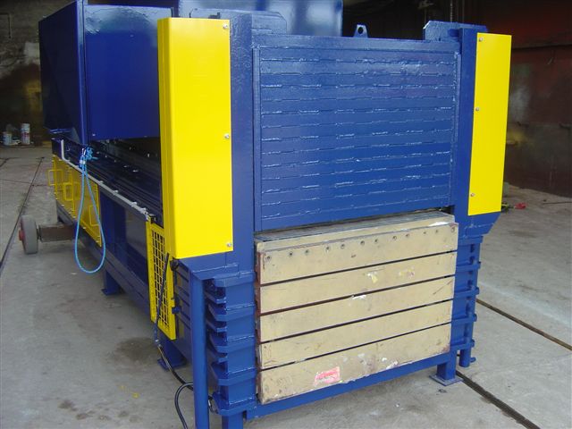 Compactor Deseuri Carton Presa semiautomata tip canal HPH 50